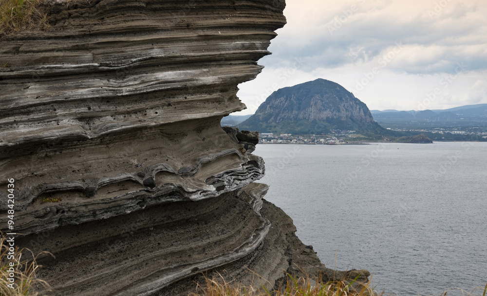 Afternoon view of cliff with geological stratum at Songaksan Mountain ...