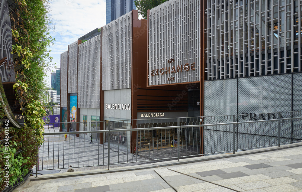 KUALA LUMPUR, MALAYSIA - JAN 14, 2024 : The Exchange TRX mall. Kuala ...