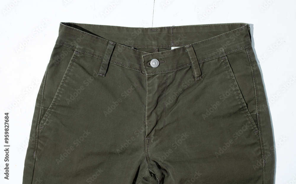 Kent, uk 01.01.2024 Levi's Green XX Chinos Standard Taper 30 waist 32 ...