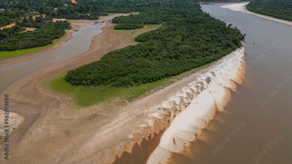 NANAY RIVER IN THE PERUVIAN AMAZON DURING THE DRY SEASON OF THE RIVERS ...