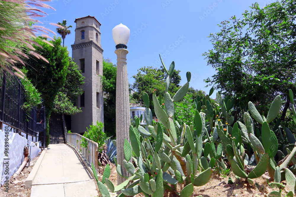Hollywood (Los Angeles), California: The High Tower Elevator, located ...