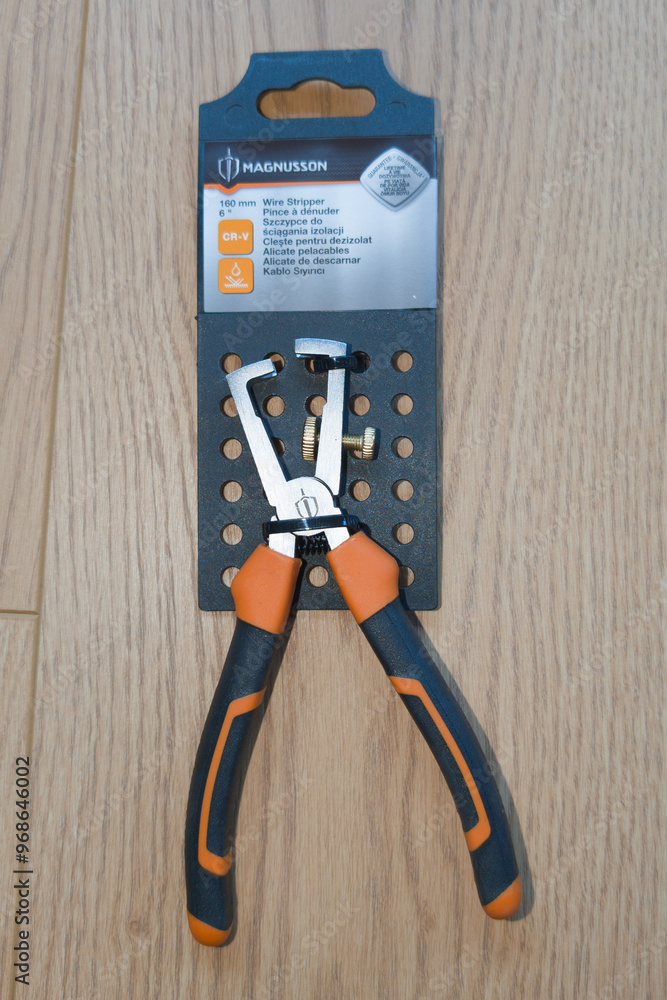 Magnusson tools wire stripper store chain kingfisher brand logo sign in ...