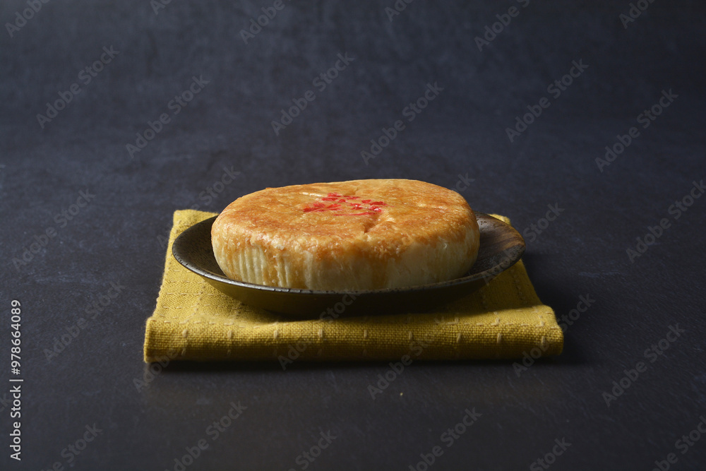 traditional baked teo chew chinese golden yellow mooncake lotus paste ...