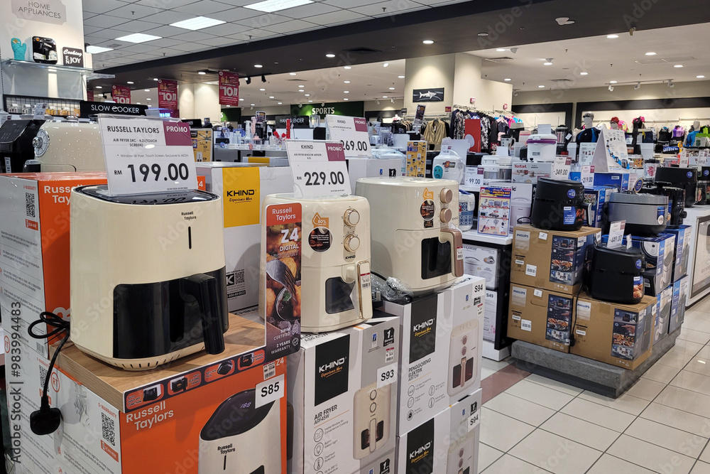 PENANG, MALAYSIA - 18 SEP 2024: Interior view of electronic and ...