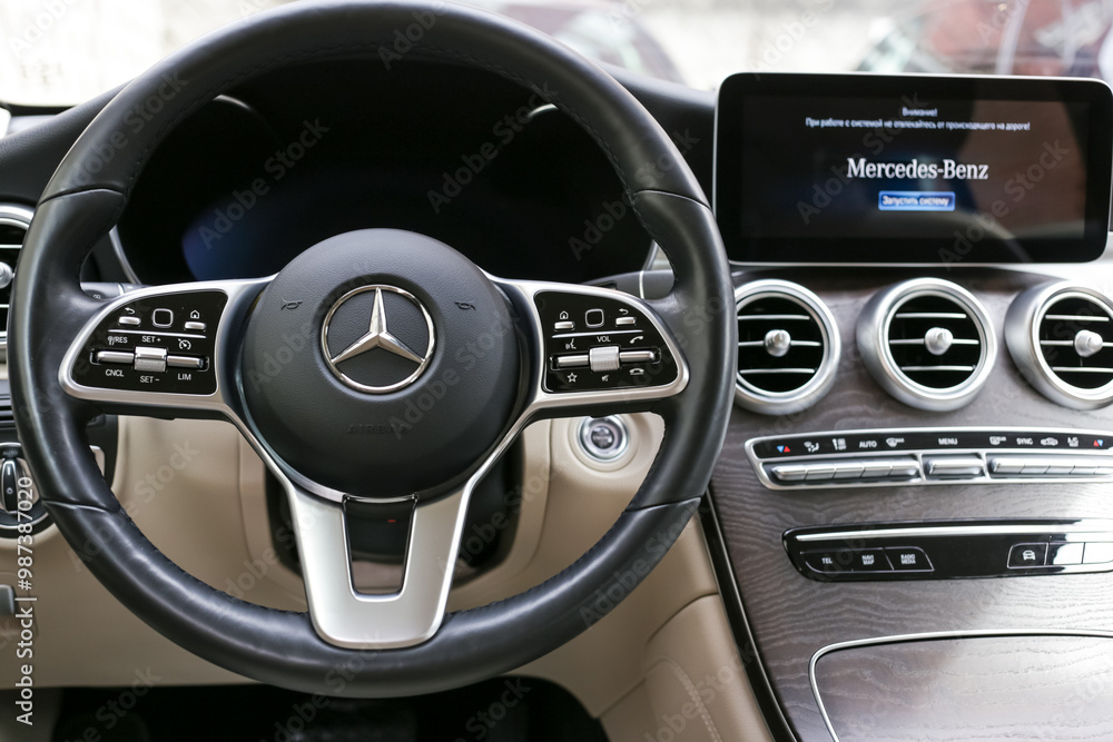 Mercedes Benz - GLC 300d e 4Matic - Interior detail view with controls ...