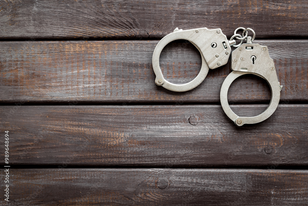Poster Police metal handcuffs top view – Wall Art | UkPosters