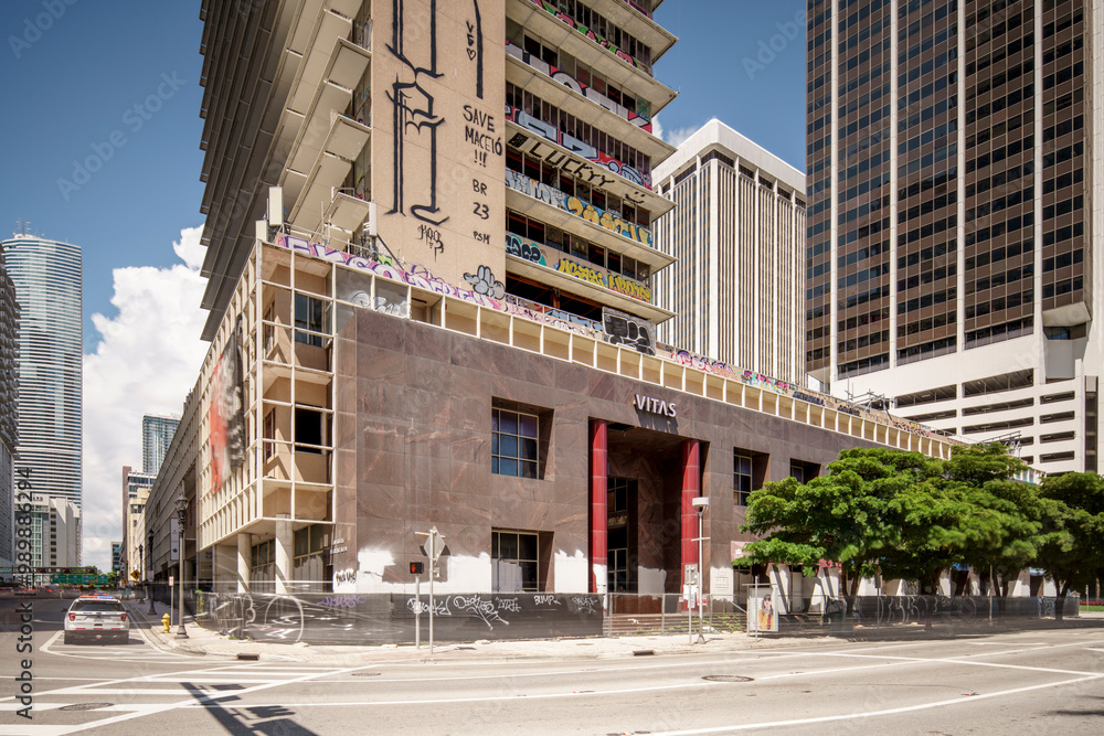 Vitas Building Downtown Miami shut down and covered in graffiti Stock ...
