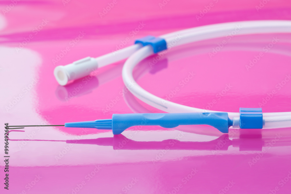 Parts of sterile, single-use vascular access guidewire to guide the ...