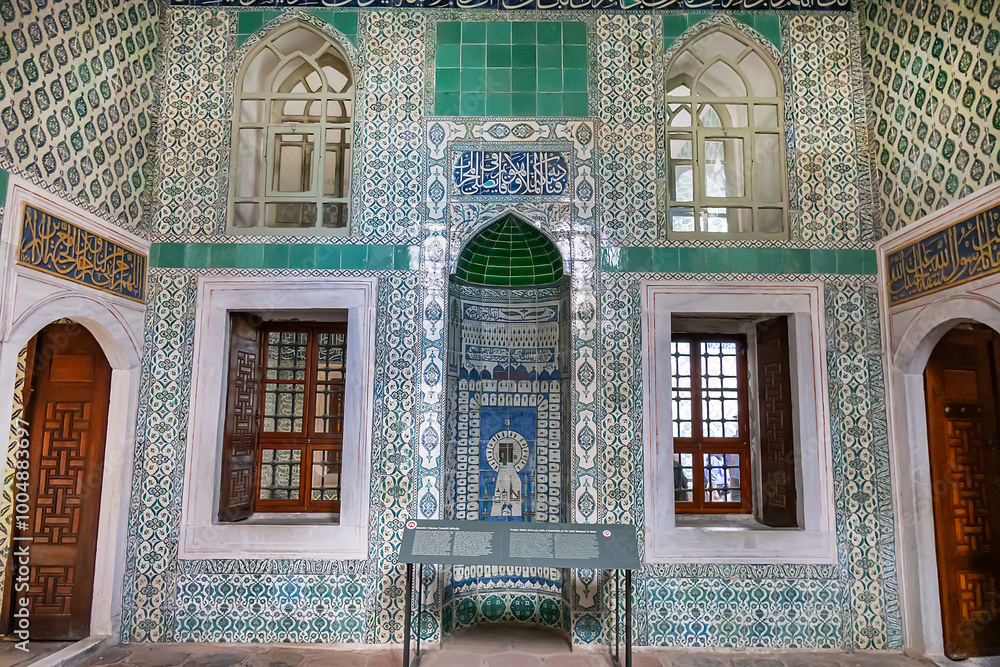 Decorated with 17th century Kutahya and Iznik tiles Mosque of the Black ...