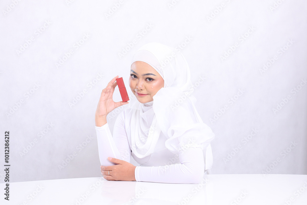 Beautiful hijab young female asia lip makeup view smile look at camera ...