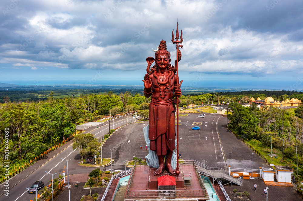 Plakat, Poster Shiva statue at Grand Bassin temple, the world's tallest ...