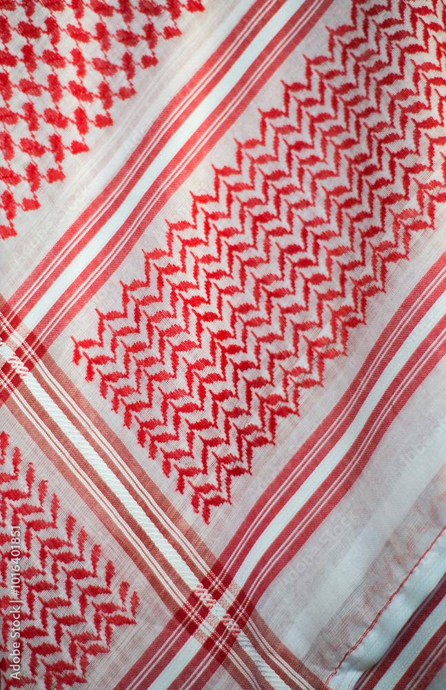 Typical pattern of an Arabic head scarf. Keffiyeh - A traditional ...