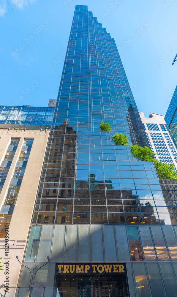 Trump Tower building facade in 5th avenue in Manhattan under a clear ...