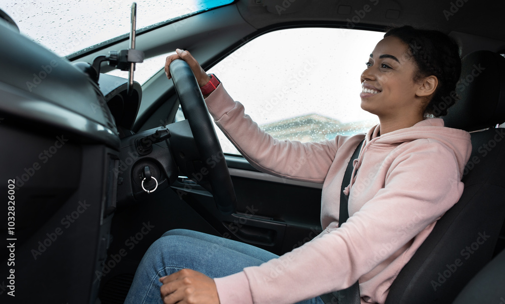 Great friendly taxi driver, auto blogger and car traveler. Smiling ...