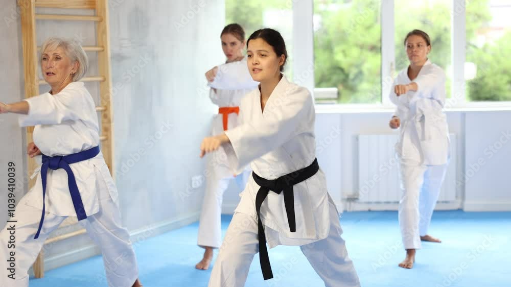 Female athletes have taken starting position and studying and repeating ...