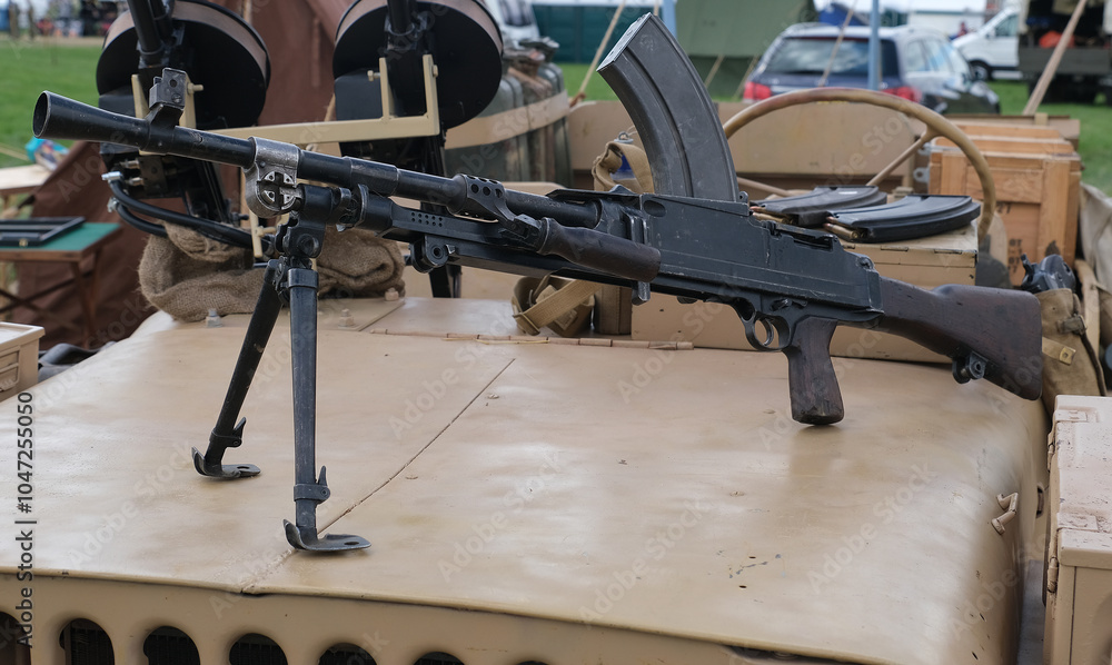 Acclaimed as one of the best light machine guns of World War II, the ...