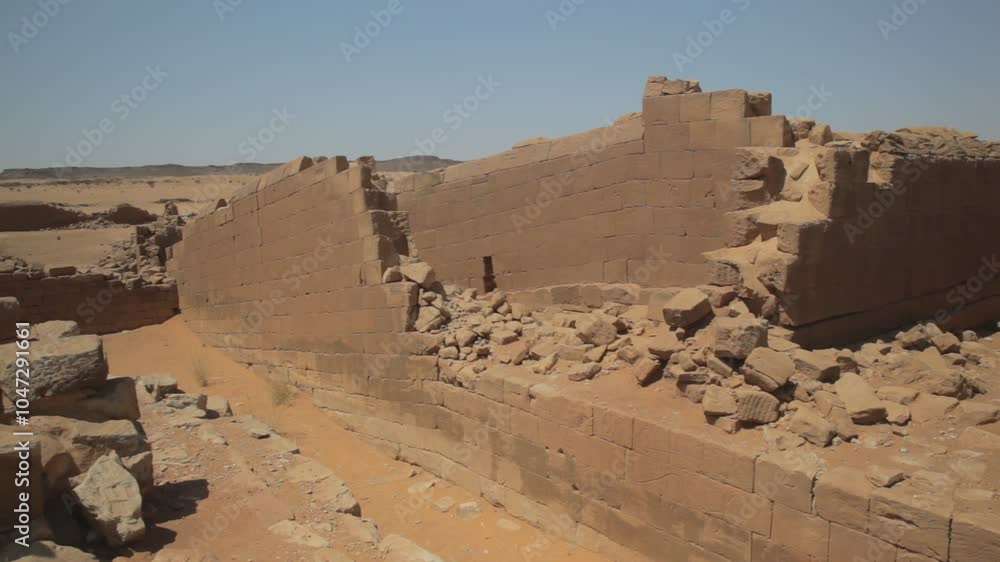 Sudan, Nubia, Naga, amun temple columns Stock ビデオ | Adobe Stock