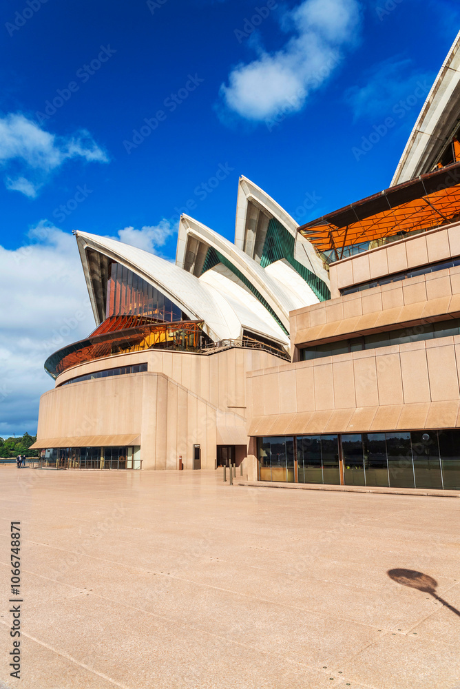 Distinctive building of Sydney Opera House - multi-venue performing ...