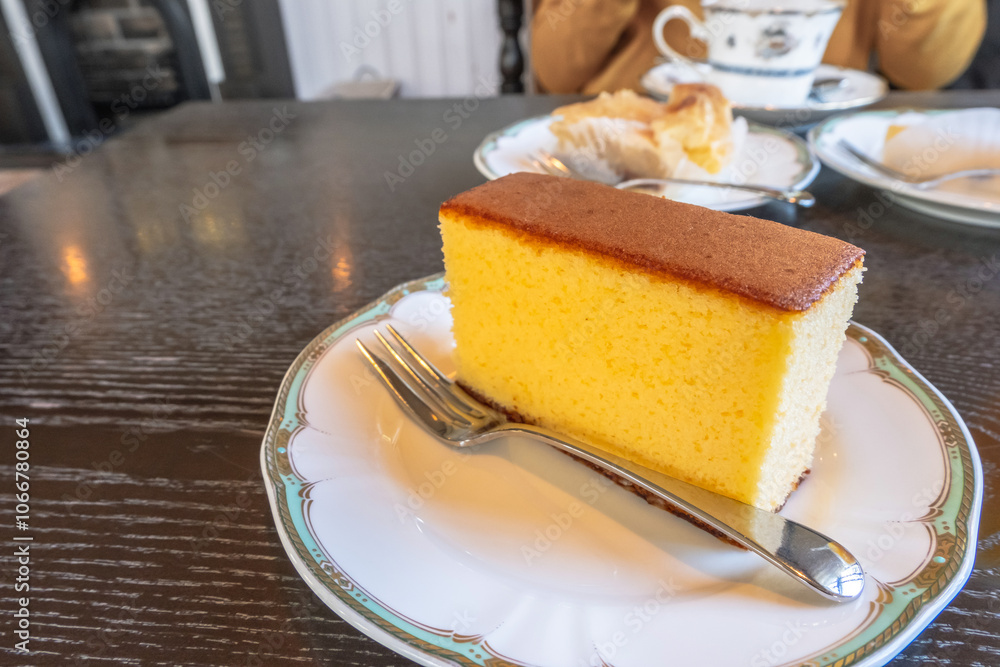 Castella nagasaki, popular Japanese sponge cake, traditional dessert ...