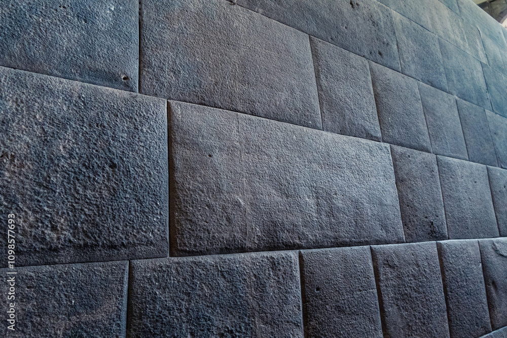 Inca wall built with large stone blocks, Inca religious architecture ...