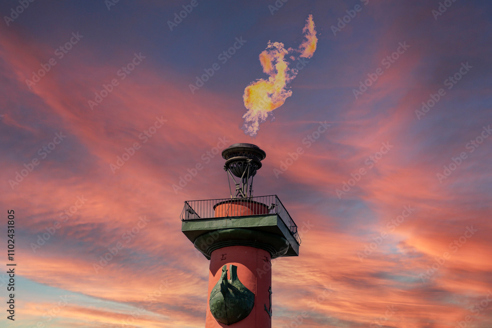 Burning flames on the Rostral columns. Burning rostral columns against ...
