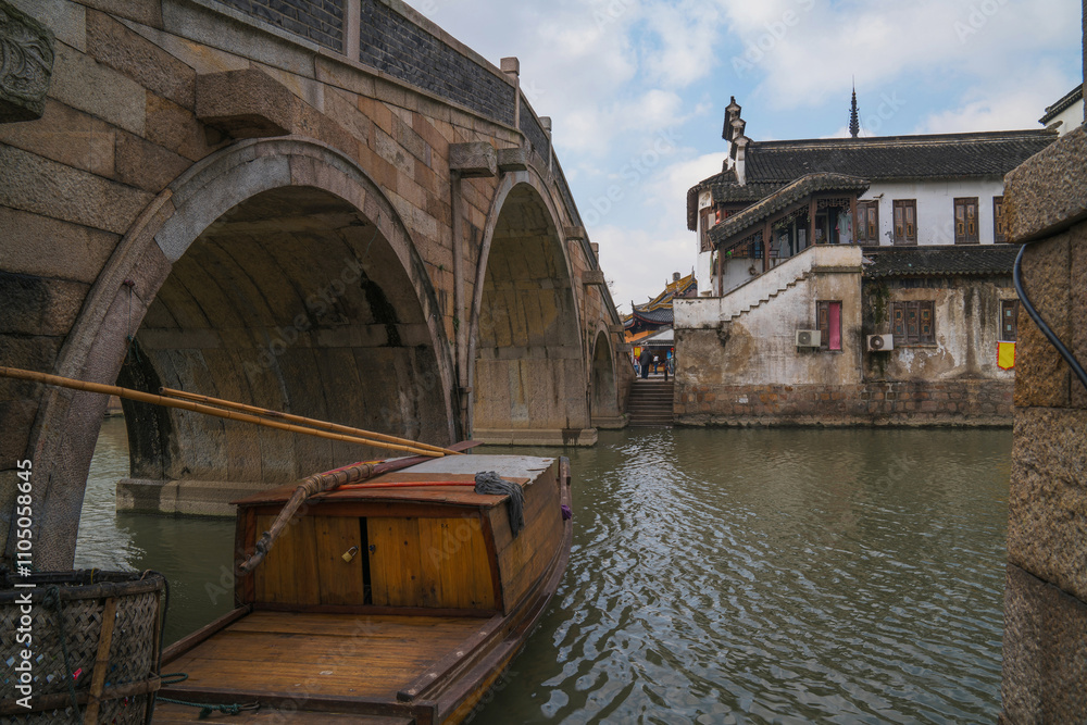 Photo & Art Print The ancient architectural complex and canal scenery ...