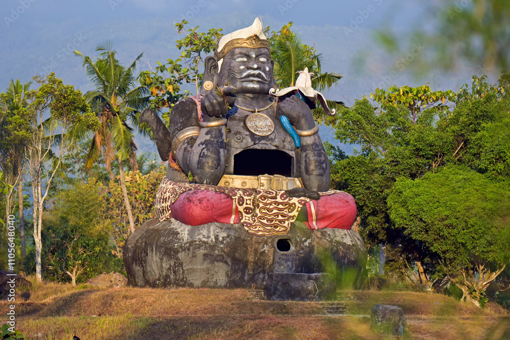 Foto de Patung Semar, giant statue of Semar, fictional character of ...