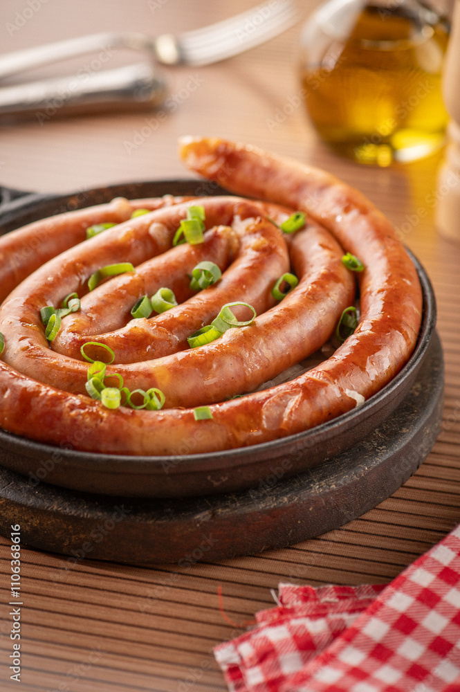 comida de boteco , comida mineira , arroz e feijao , tutu, carne com ...