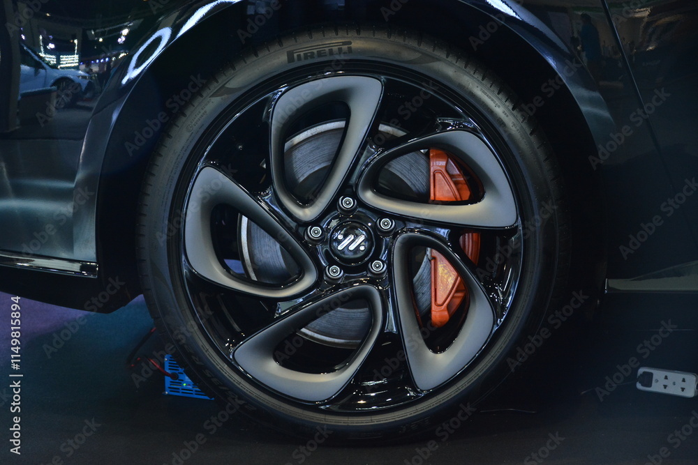 Mg IM L7 wheel at Philippine Electric Vehicle Summit in Pasay ...