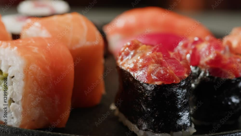 Sushi Sashimi Nigiri Platter, japanese gunkan maki sushi restaurant ...