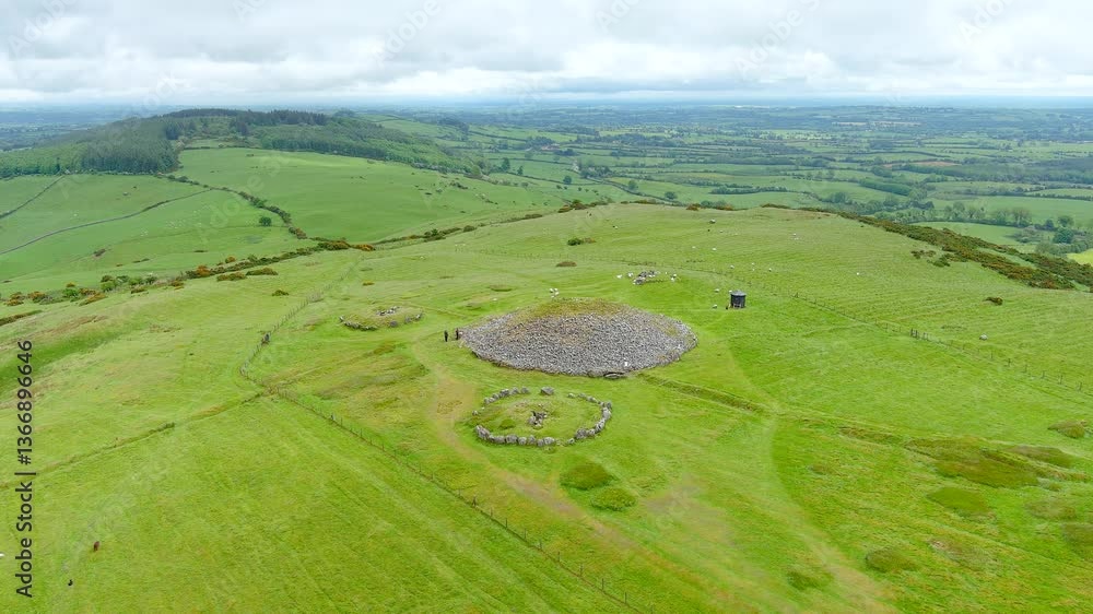 Loughcrew Cairns aka Slieve na Cailleach. National Monument, Megalithic ...