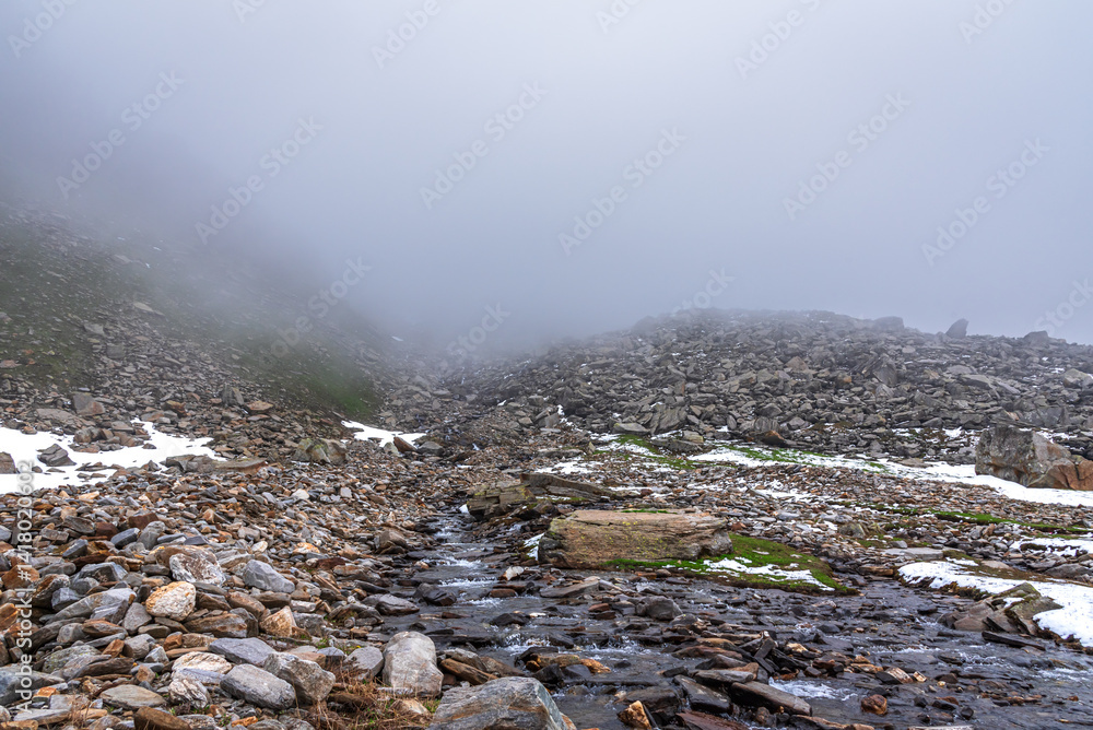 Plakát Moraine is accumulation of unconsolidated glacial debris (soil ...